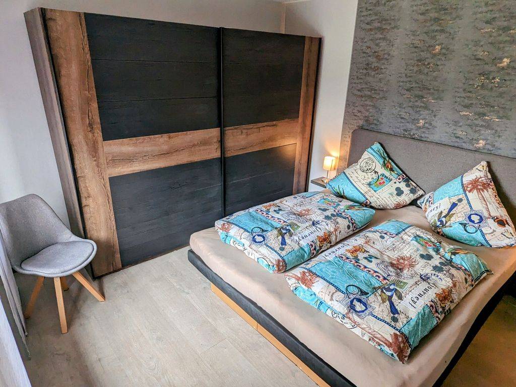 100 M² Ferienhaus ∙ 3 Schlafzimmer ∙ 6 Gäste - Wilhelmshaven
