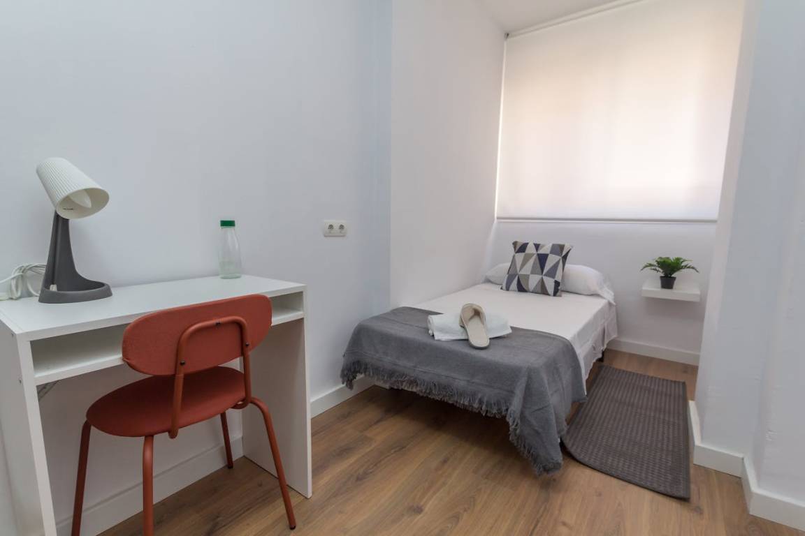 110 M² Private Room ∙ 1 Bedroom ∙ 1 Guest - Málaga