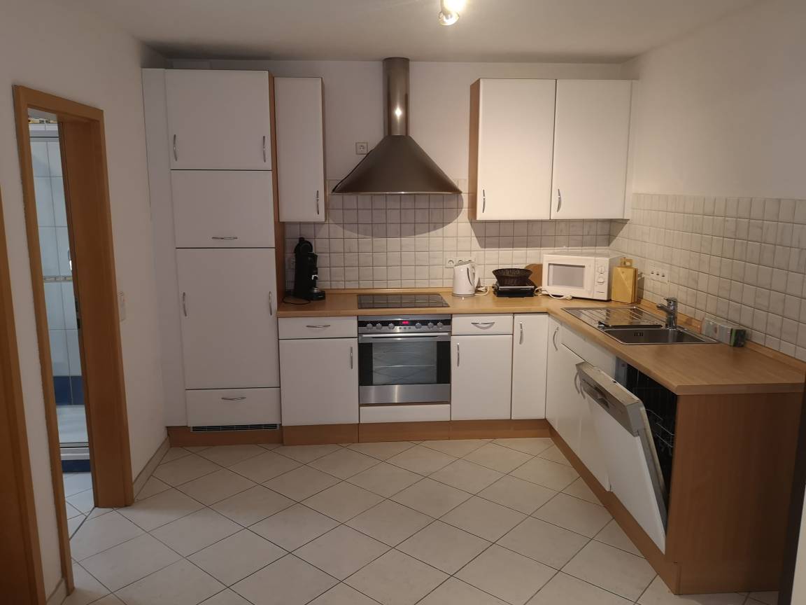 83 M² Appartement ∙ 1 Chambre ∙ 4 Personnes - Hechingen