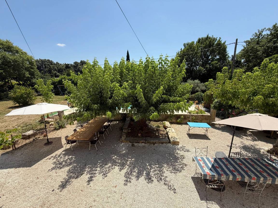 250 M² Casa ∙ 10 Habitaciones ∙ 30 Huéspedes - Grignan