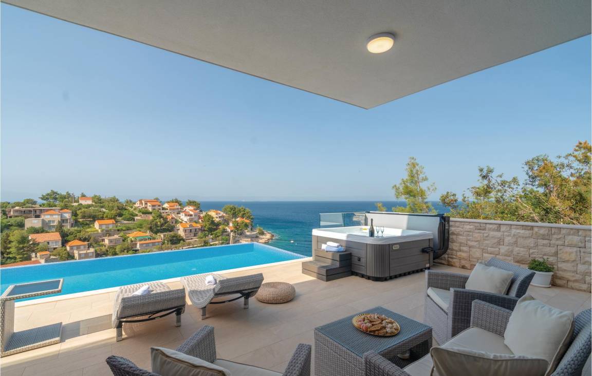 164 M² Ferienhaus ∙ 3 Schlafzimmer ∙ 6 Gäste - Smokvica