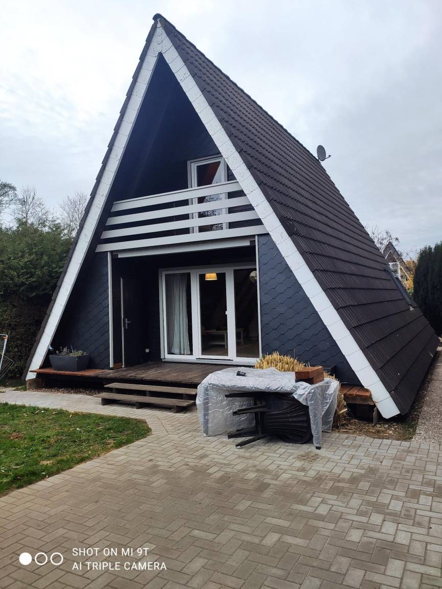 75 M² Ferienhaus ∙ 2 Schlafzimmer ∙ 2 Gäste - Nordenham