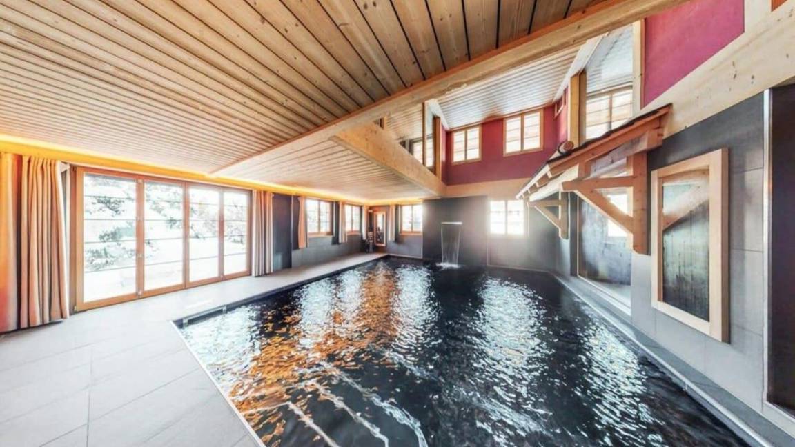 600 M² Ferienhaus ∙ 7 Schlafzimmer ∙ 14 Gäste - Saanen