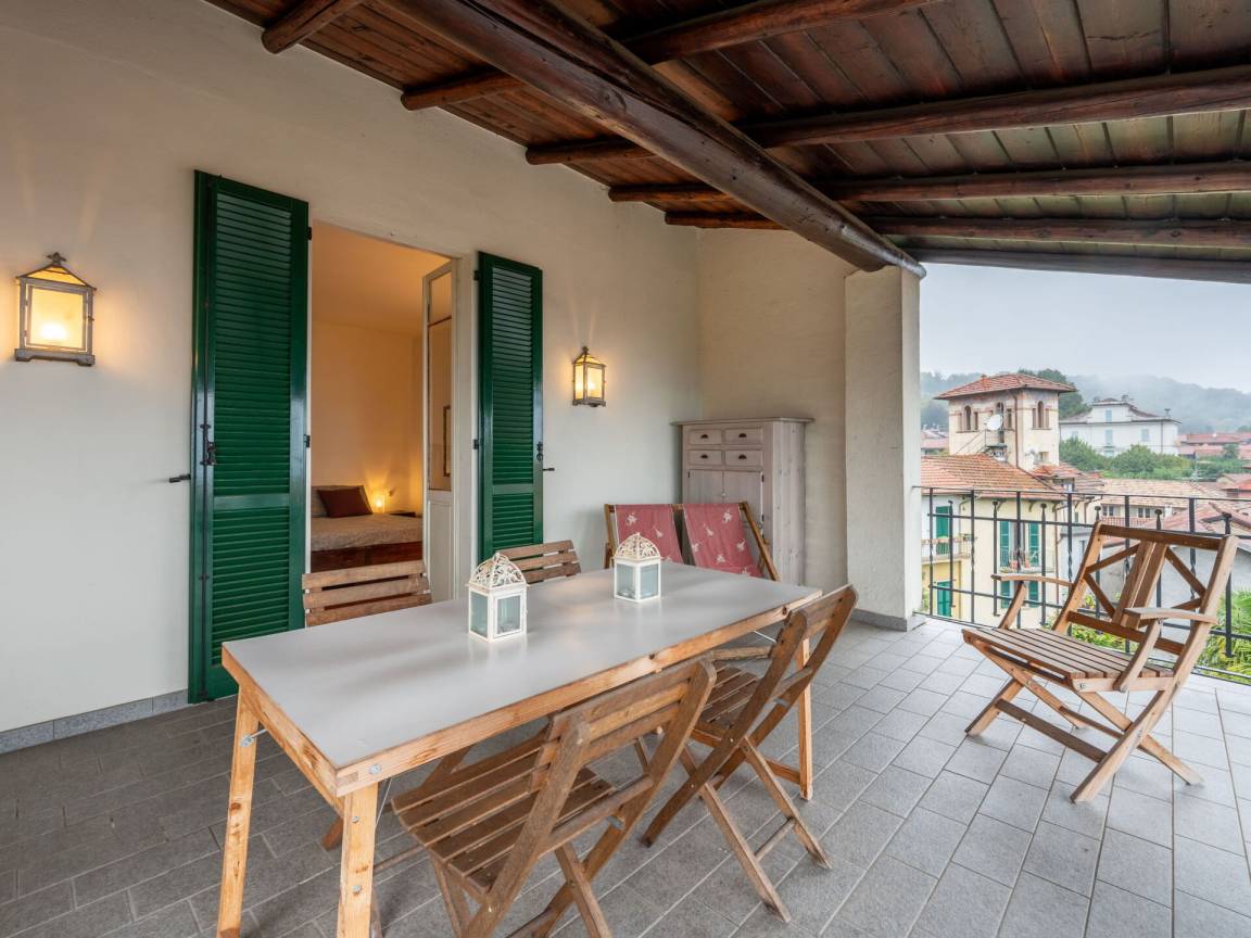 200 M² House ∙ 4 Bedrooms ∙ 8 Guests - Stresa