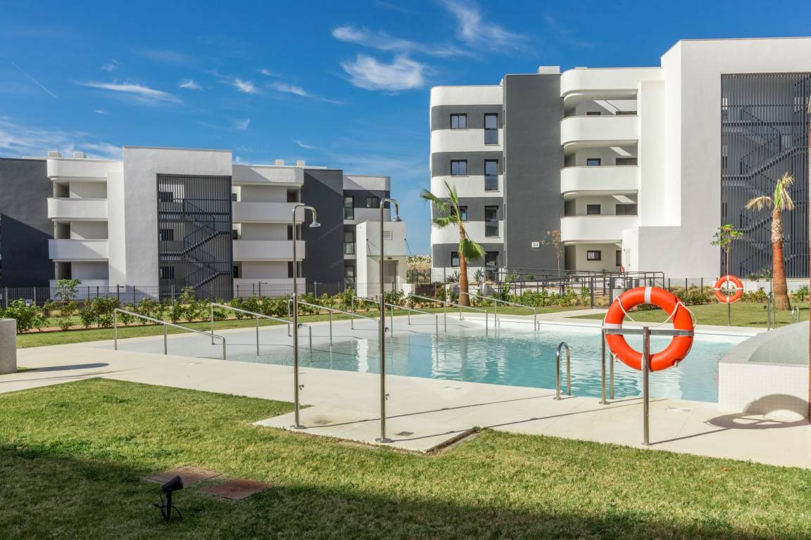 75 M² Appartement ∙ 2 Chambres ∙ 4 Personnes - Fuengirola