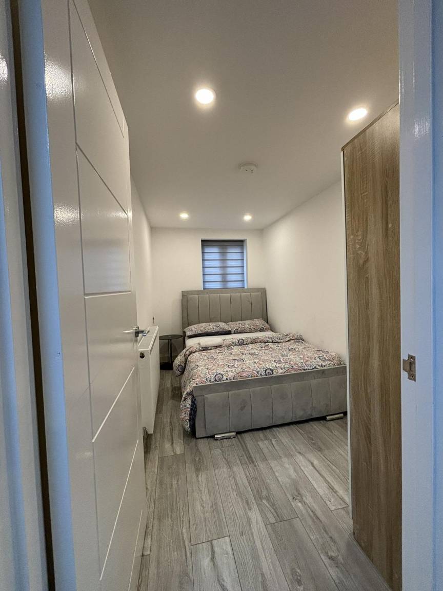 50 M² House ∙ 2 Bedrooms ∙ 4 Guests - High Wycombe
