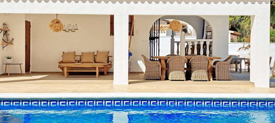 70 M² House ∙ 2 Bedrooms ∙ 4 Guests - Moraira