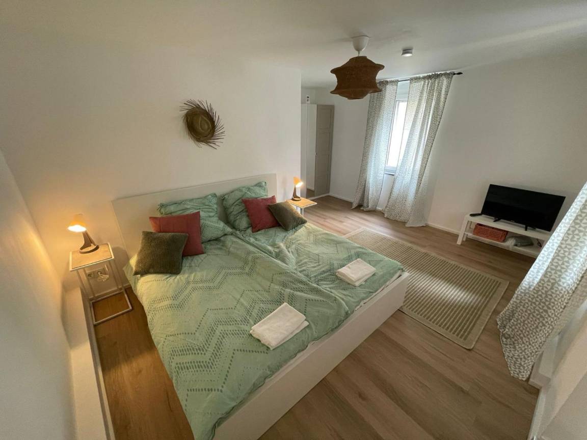 35 M² Huoneisto ∙ 1 Makuuhuone ∙ 2 Vierasta - Bad Camberg