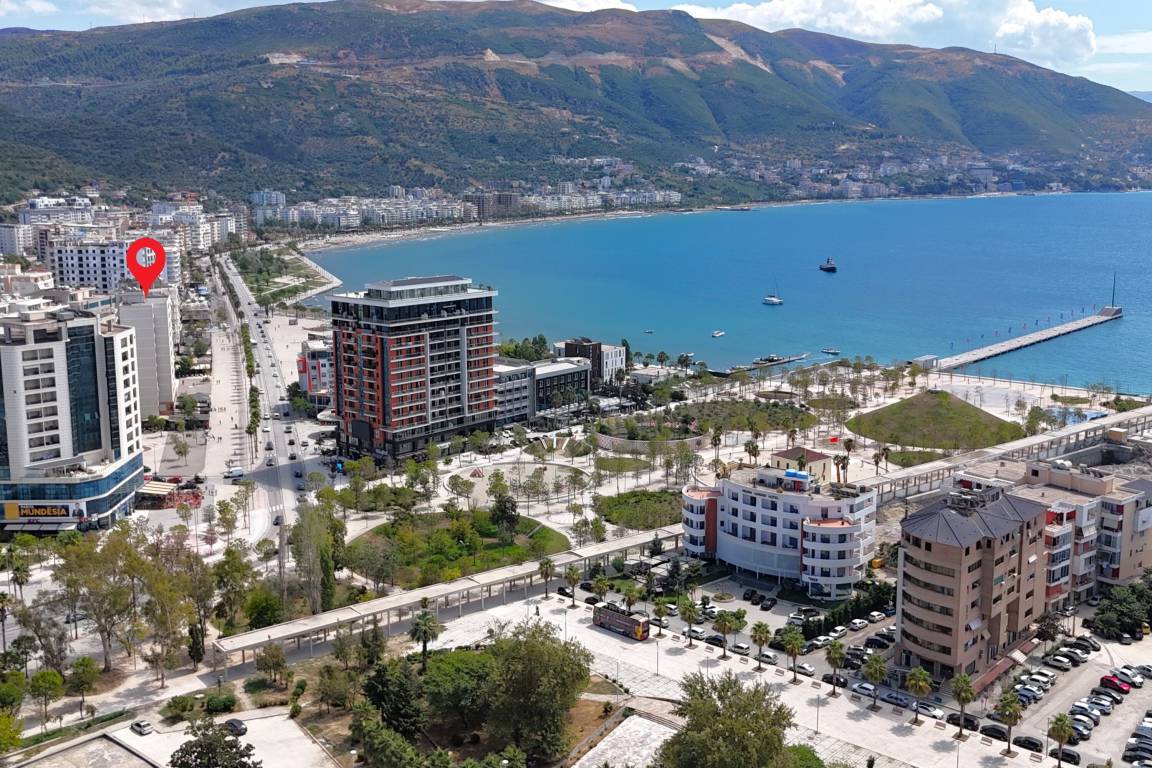 90 M² Apartment ∙ 2 Bedrooms ∙ 5 Guests - Vlorë