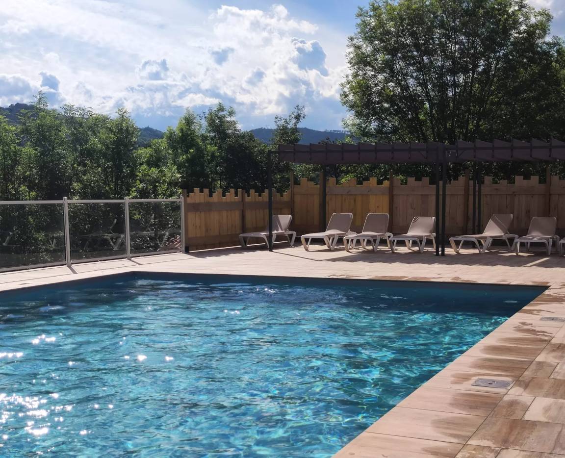 29 M² Mobil-home ∙ 2 Chambres ∙ 5 Personnes - Isère