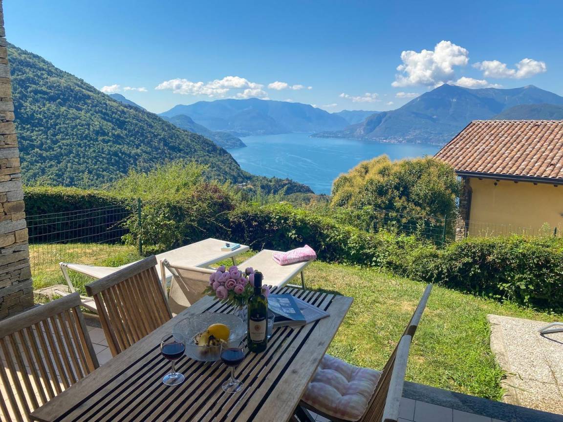 65 M² Ferienwohnung ∙ 2 Schlafzimmer ∙ 6 Gäste - Varenna
