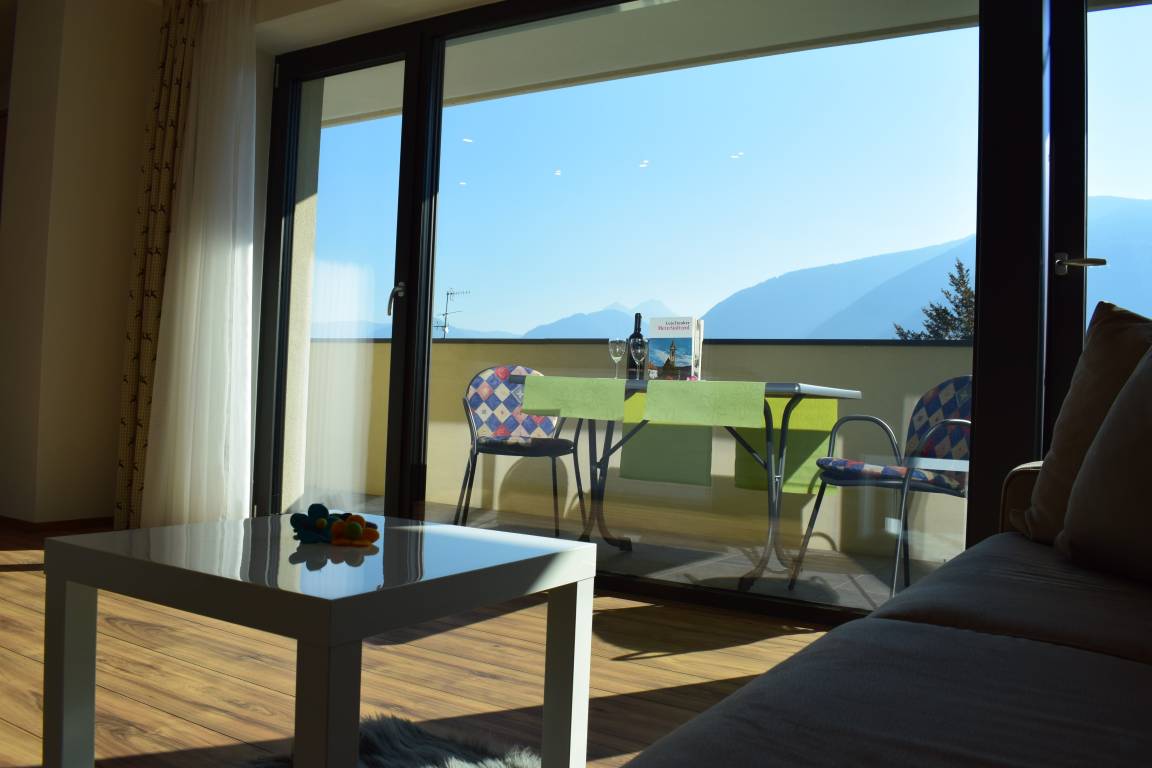65 M² Apartment ∙ 2 Bedrooms ∙ 4 Guests - Tirol