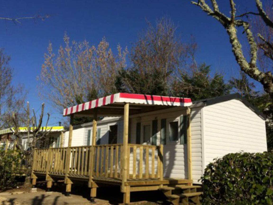 27 M² Caravan ∙ 2 Bedrooms ∙ 5 Guests - Le Bugue