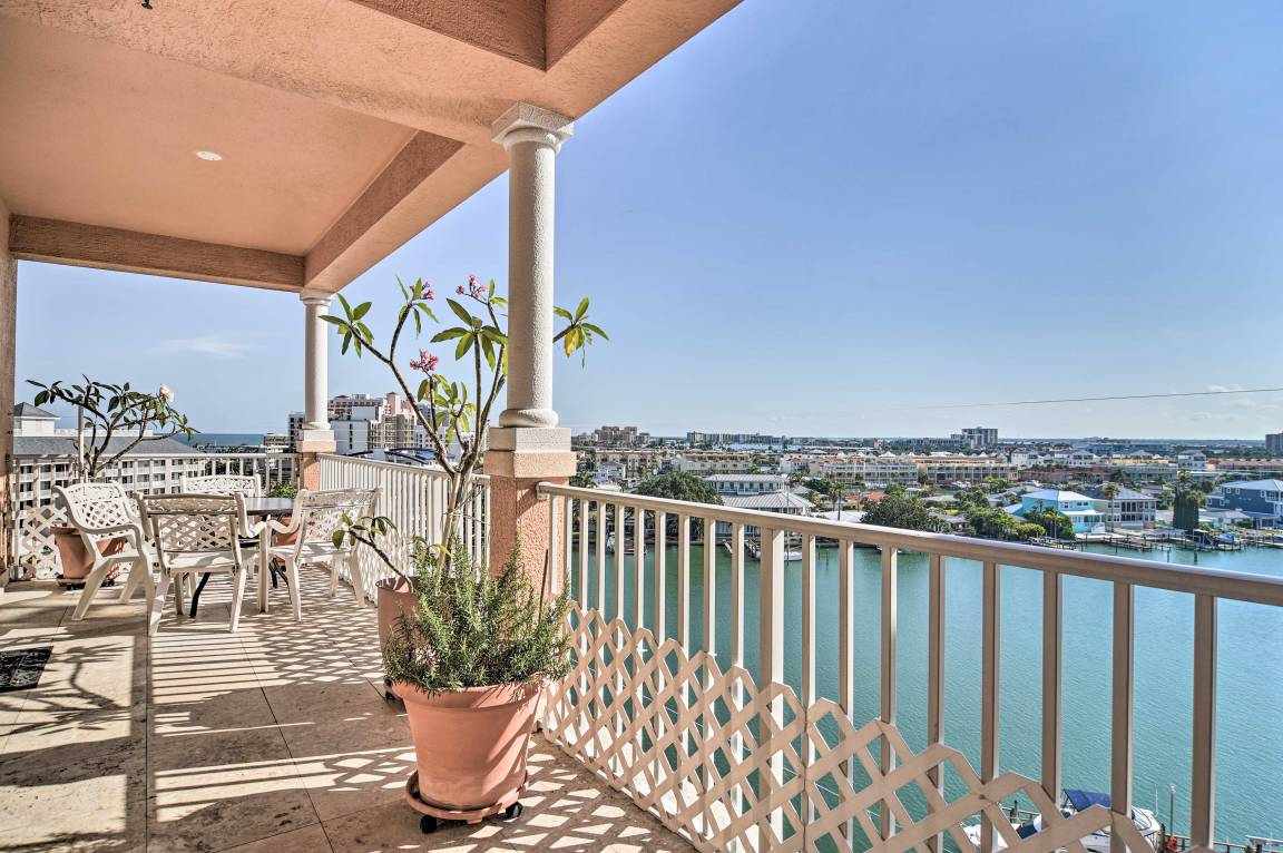 169 M² Apartment ∙ 2 Bedrooms ∙ 4 Guests - Clearwater Beach, FL
