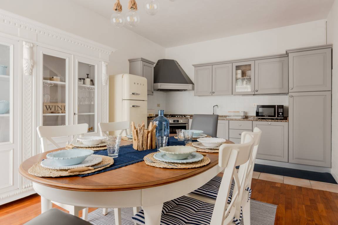 112 M² Appartement ∙ 3 Chambres ∙ 6 Personnes - Viareggio