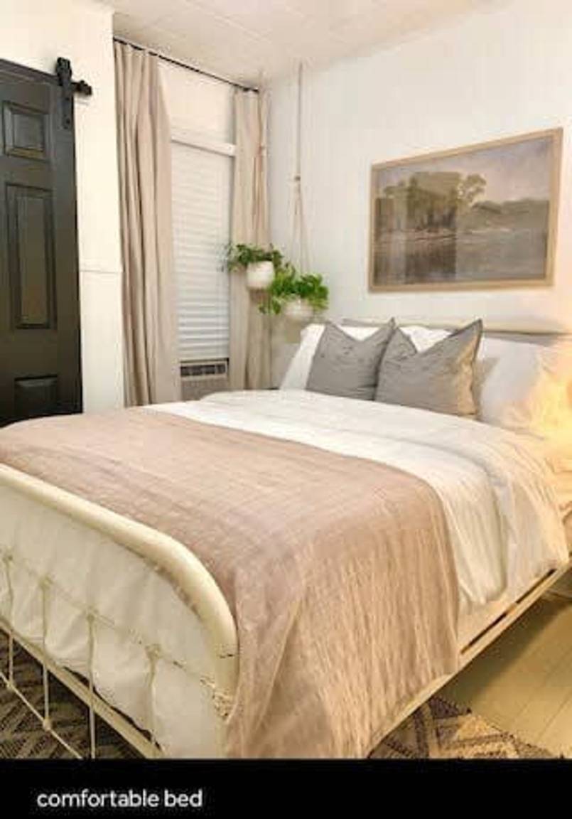 House ∙ 1 Bedroom ∙ 8 Guests - Lafayette, LA