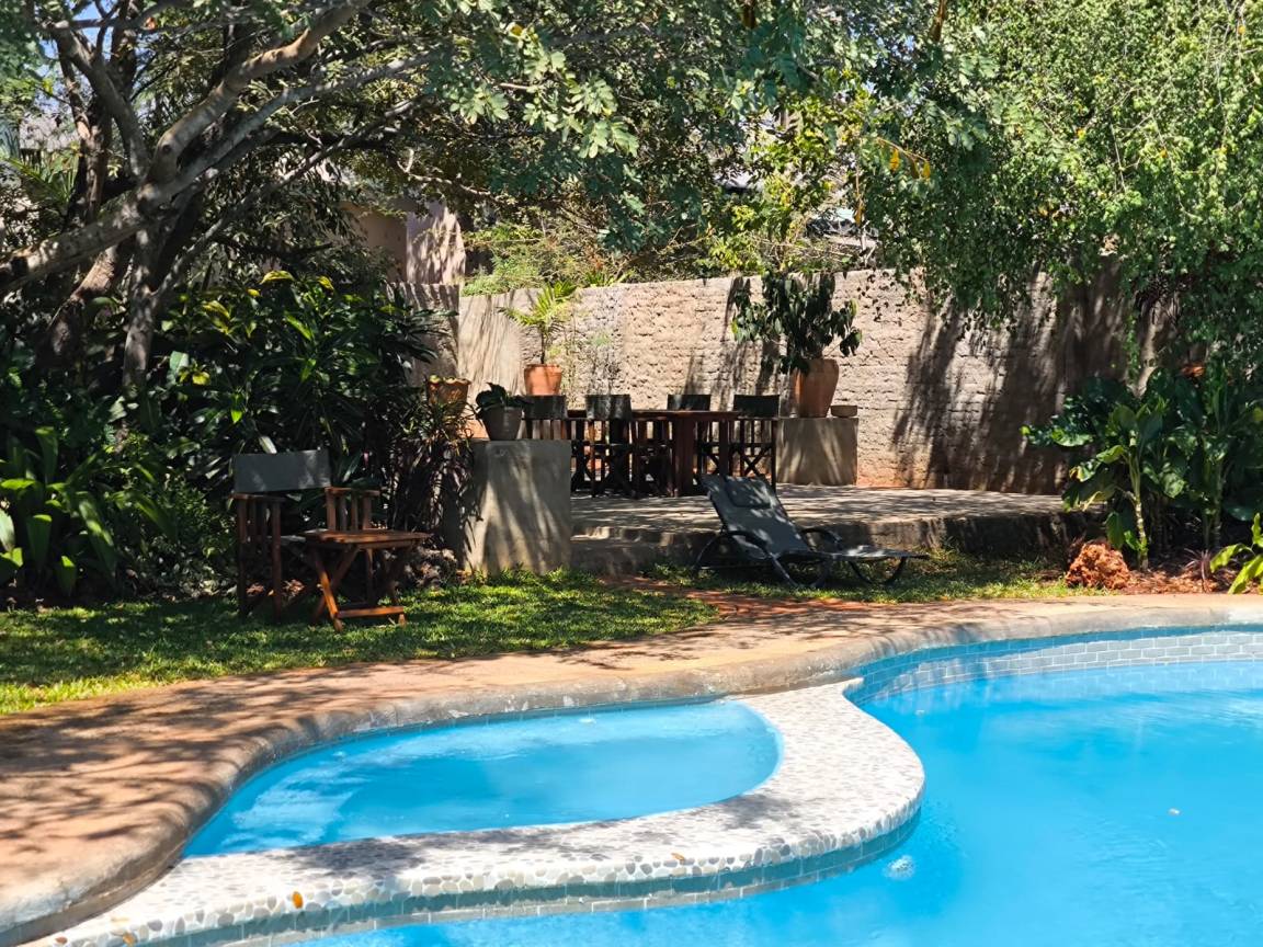 120 M² Private Room ∙ 3 Bedrooms ∙ 6 Guests - Victoria Falls