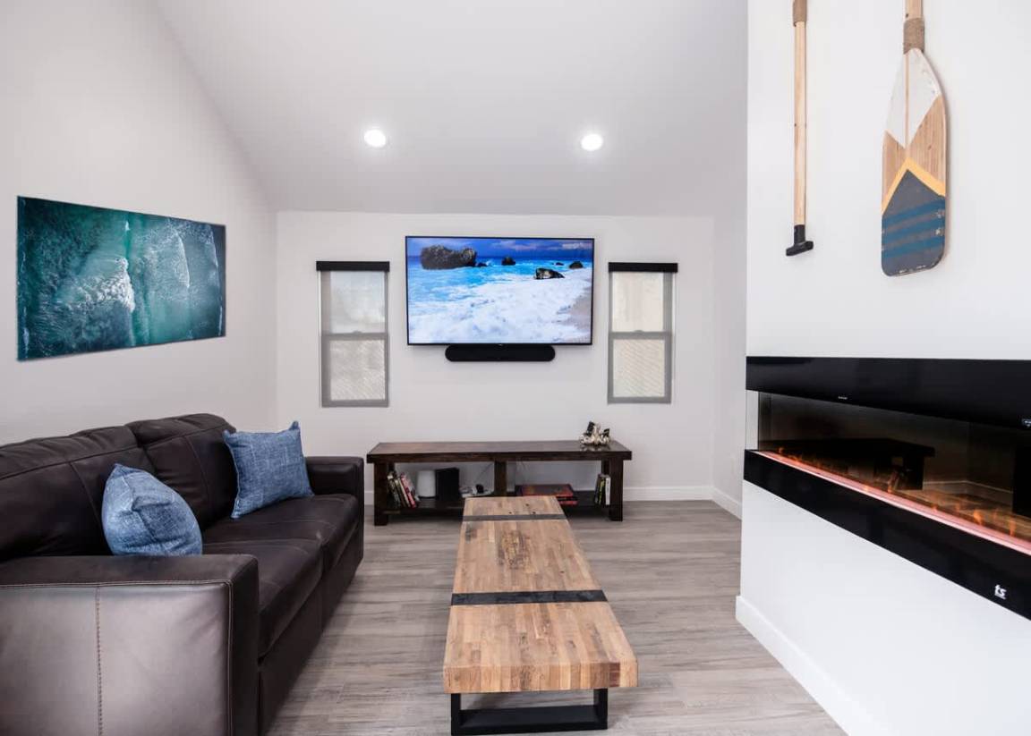 House ∙ 3 Bedrooms ∙ 8 Guests - Newport Beach, CA