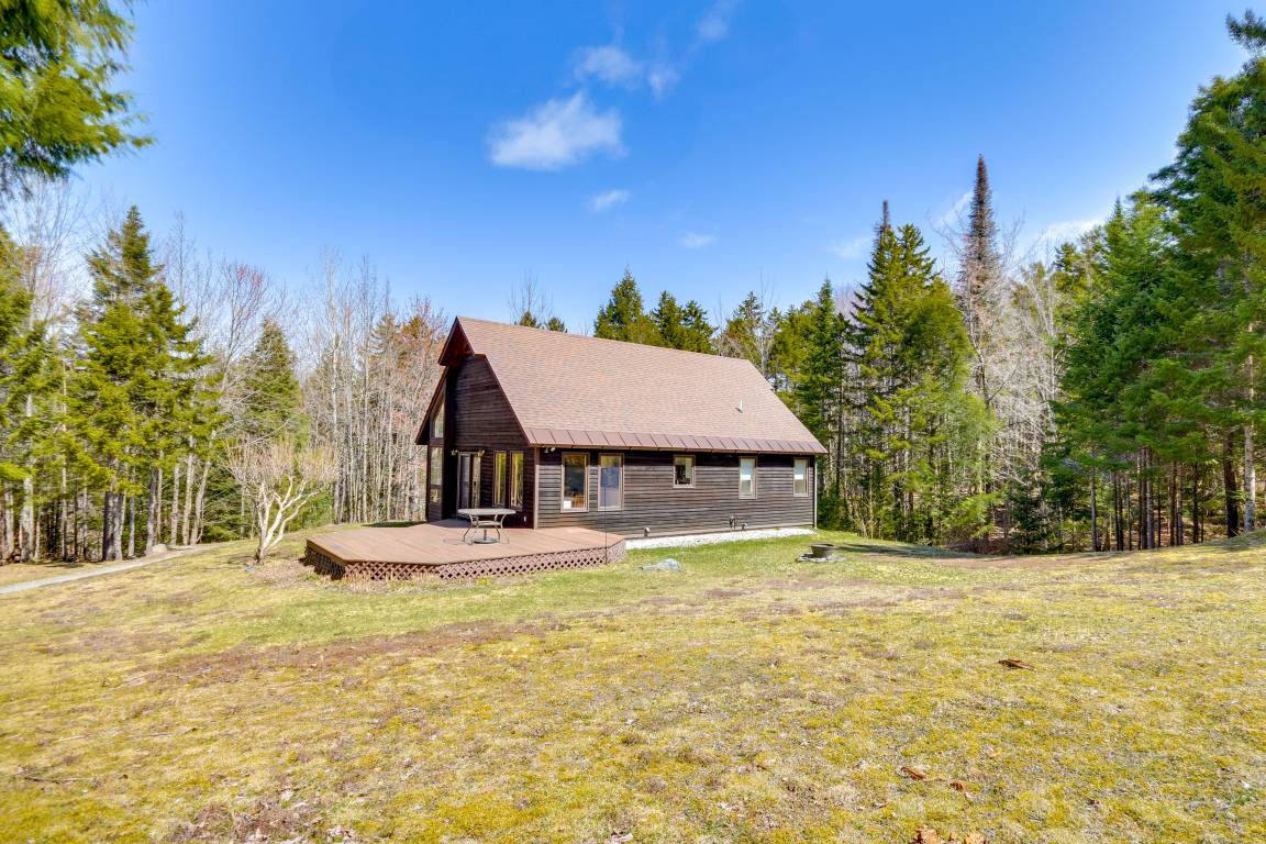92 M² House ∙ 2 Bedrooms ∙ 5 Guests - Hyde Park, VT