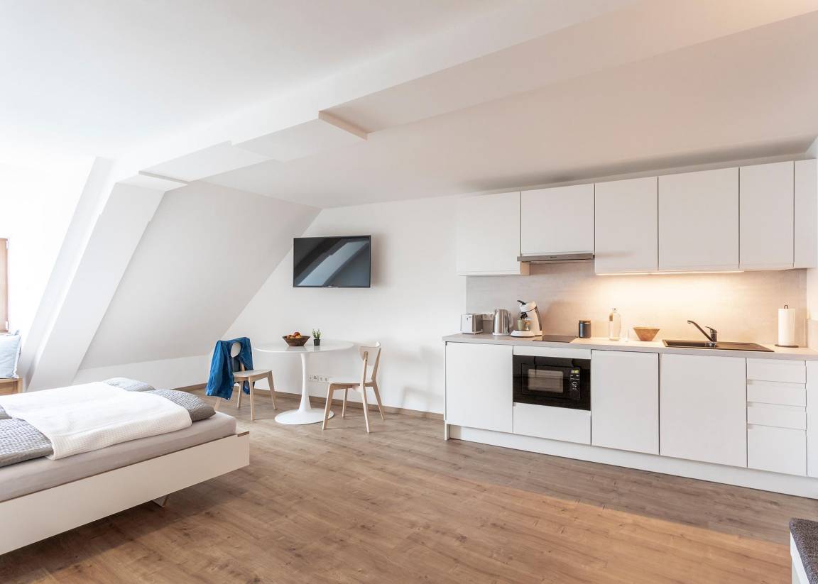 34 M² Apartament ∙ 1 Sypialnia ∙ 2 Gości - Allensbach