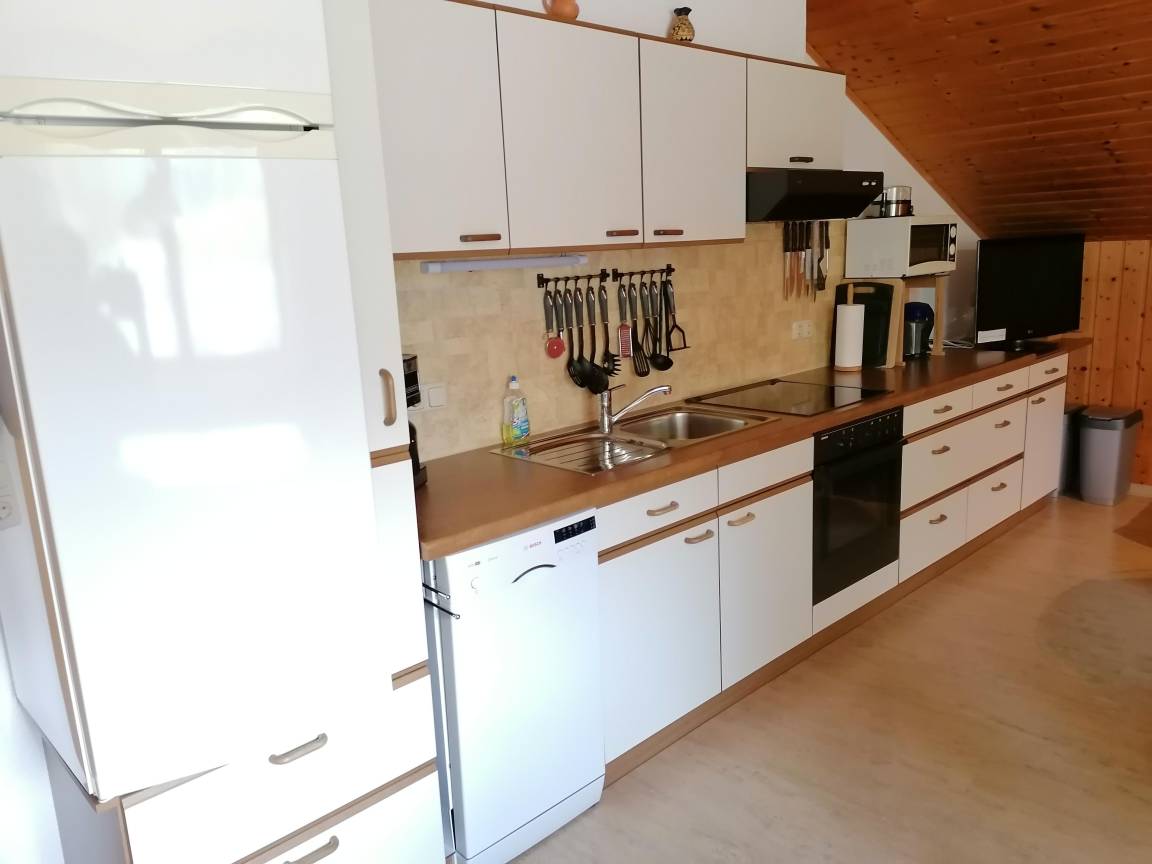 100 M² Appartement ∙ 2 Slaapkamers ∙ 5 Gasten - Tschagguns