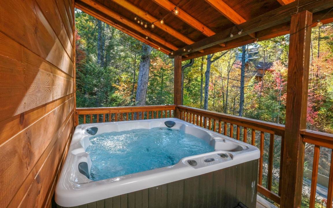 164 M² Cabin ∙ 3 Bedrooms ∙ 10 Guests - Pigeon Forge, TN