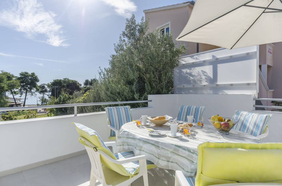 65 M² Ferienwohnung ∙ 2 Schlafzimmer ∙ 5 Gäste - Vodice