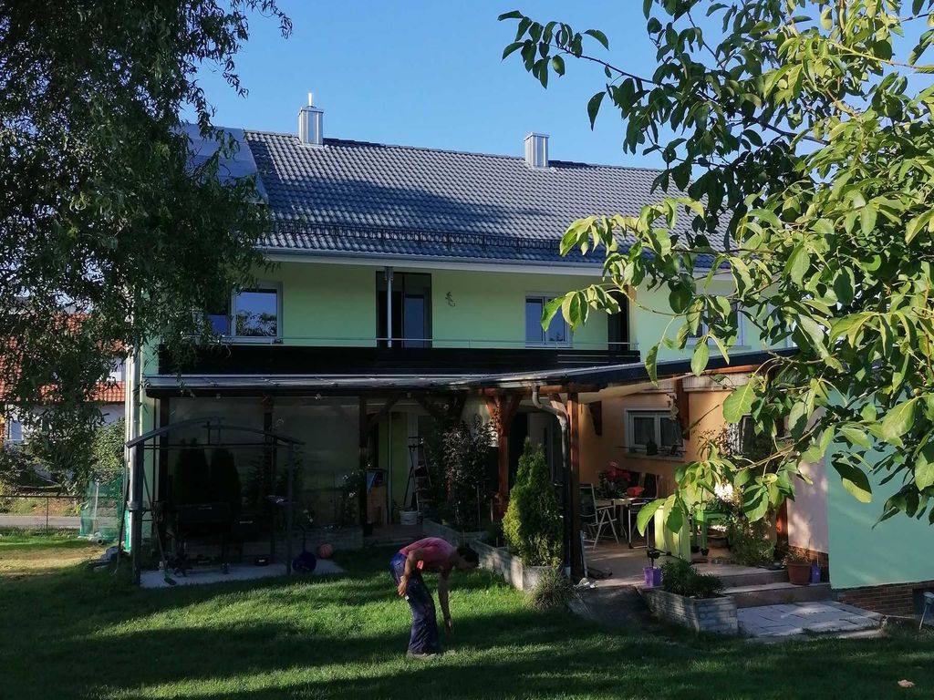 100 M² Ferienwohnung ∙ 3 Schlafzimmer ∙ 8 Gäste - Stockach