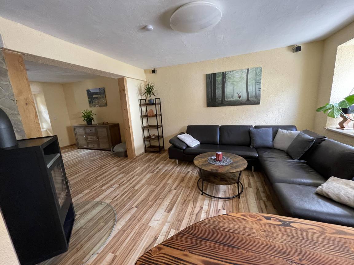 150 M² Ferienhaus ∙ 3 Schlafzimmer ∙ 6 Gäste - Hermeskeil