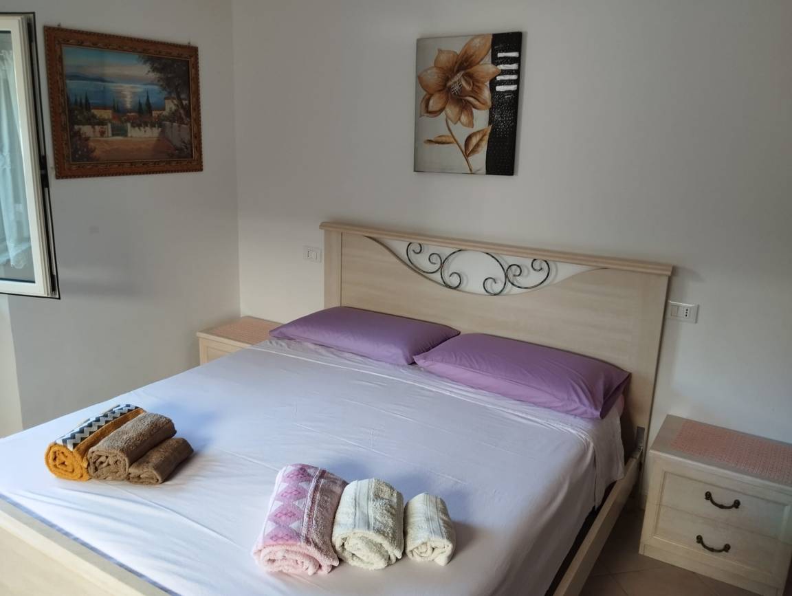 Apartment ∙ 3 Bedrooms ∙ 4 Guests - Pescara