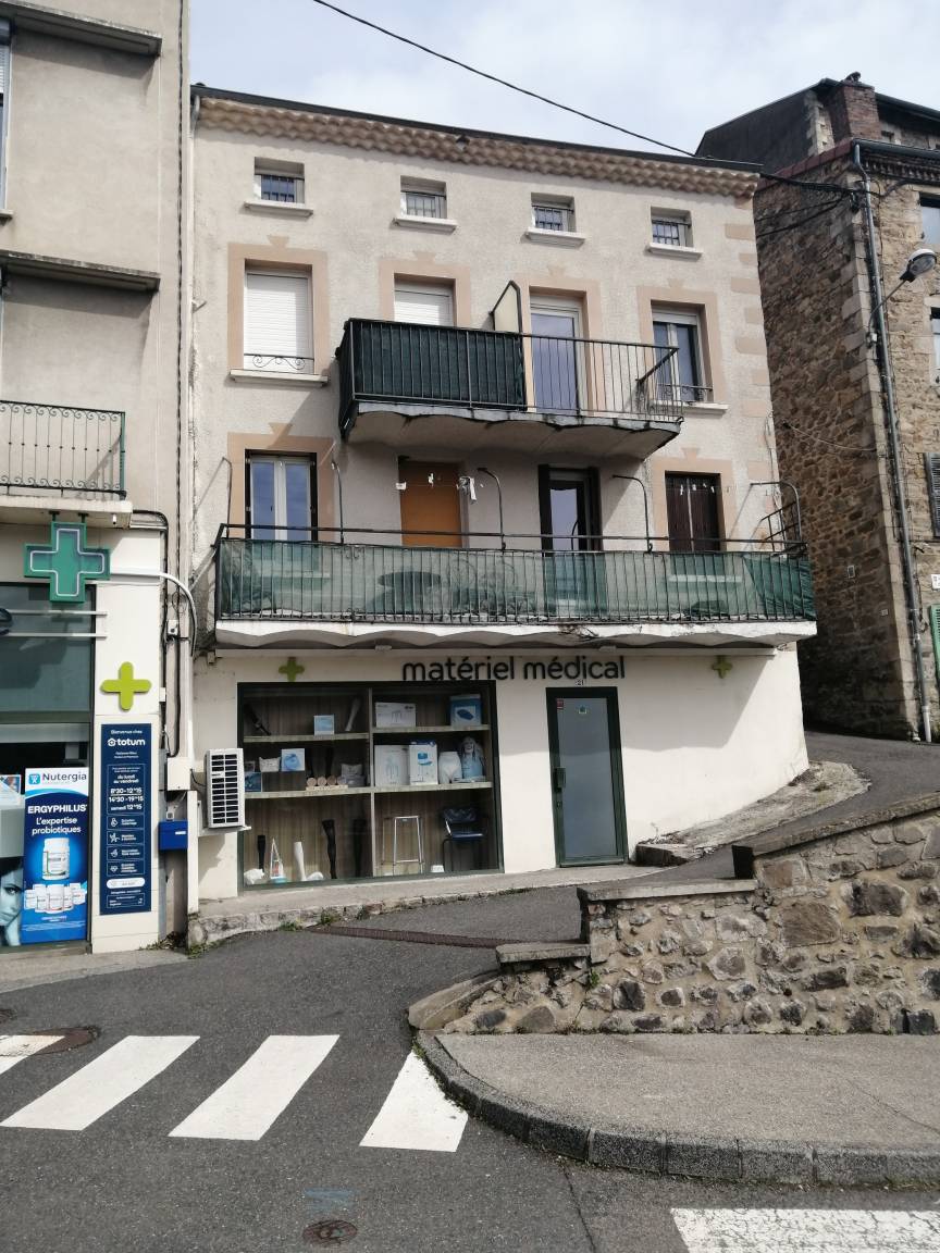 50 M² Huoneisto ∙ 2 Makuuhuonetta ∙ 5 Vierasta - Annonay