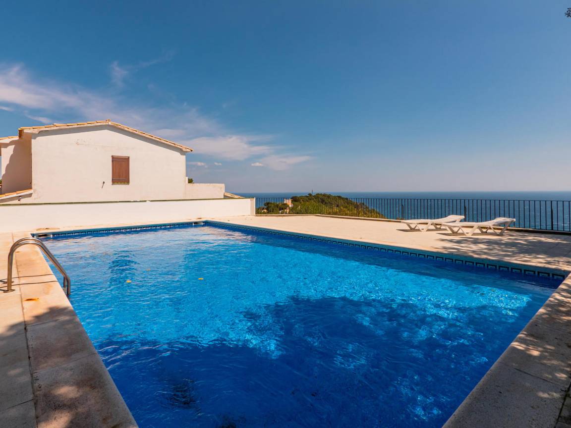 77 M² Appartement ∙ 2 Chambres ∙ 4 Personnes - Begur