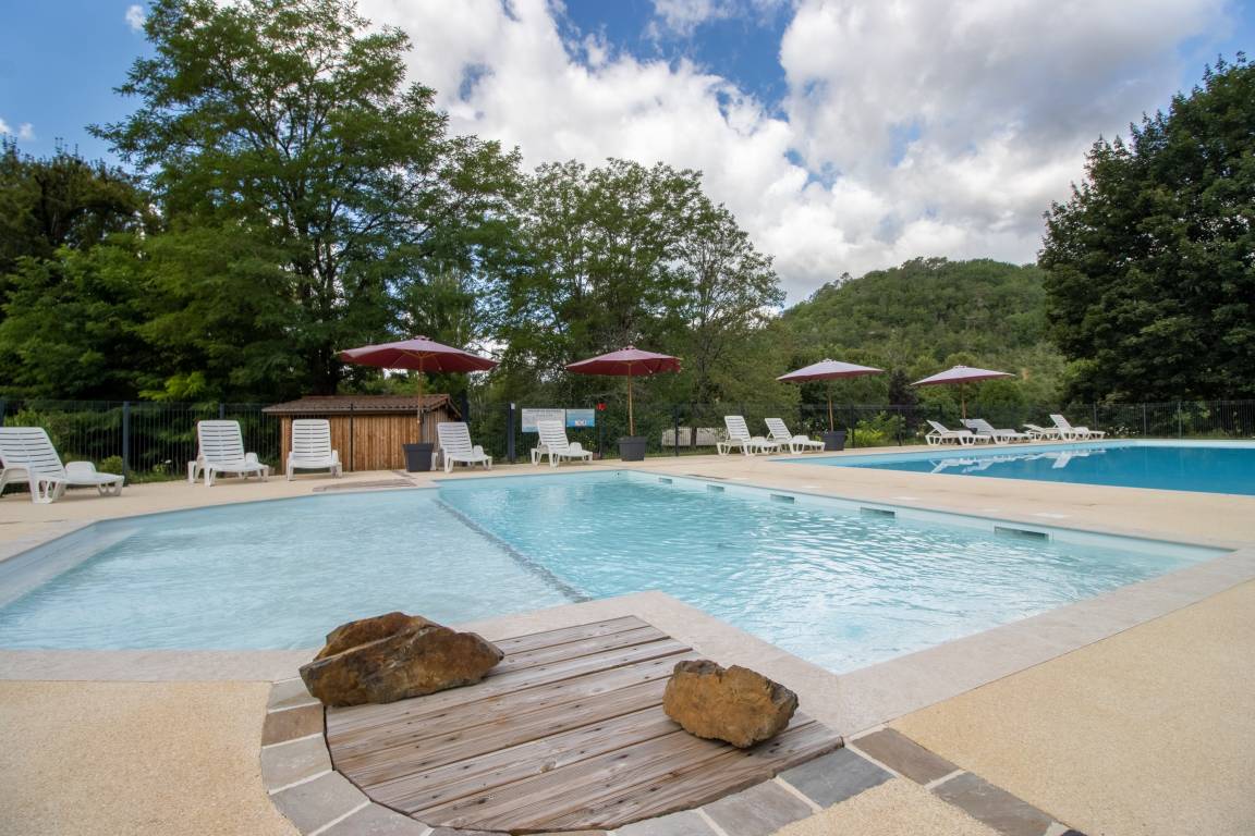 28 M² Mobil-home ∙ 2 Chambres ∙ 4 Personnes - Castelnaud-la-Chapelle