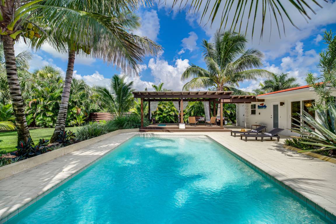 111 M² House ∙ 3 Bedrooms ∙ 6 Guests - Melbourne Beach, FL