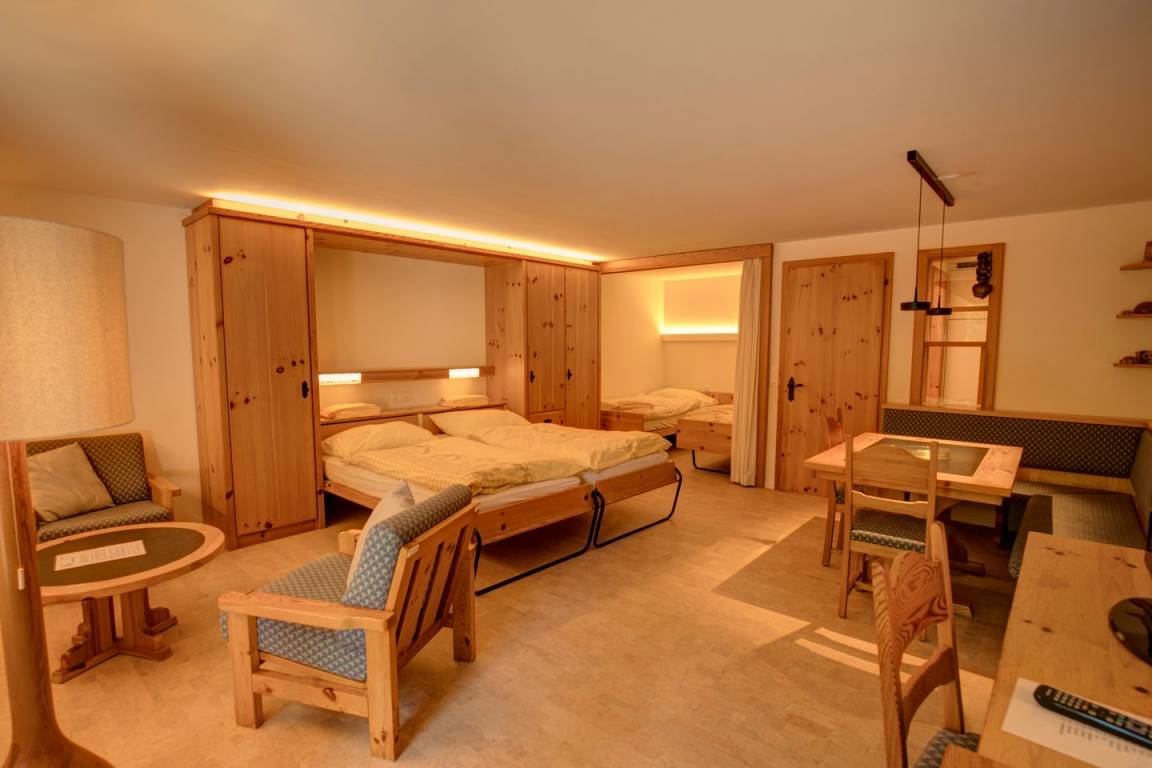 65 M² Appartement ∙ 1 Slaapkamer ∙ 4 Gasten - Silvaplana