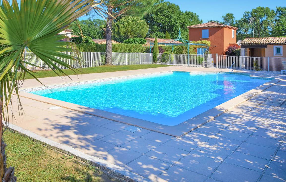 45 M² Maison De Vacances ∙ 2 Chambres ∙ 3 Personnes - Montélimar