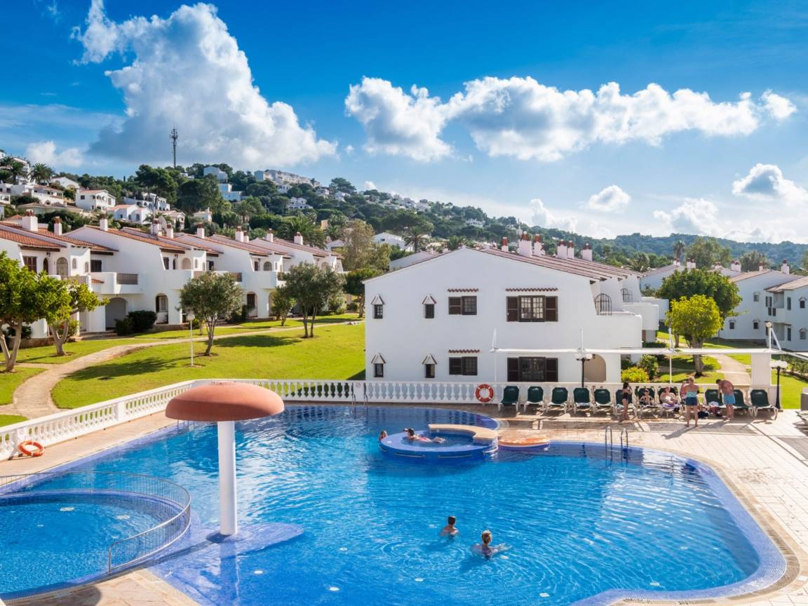 74 M² Apartment ∙ 3 Bedrooms ∙ 5 Guests - Menorca