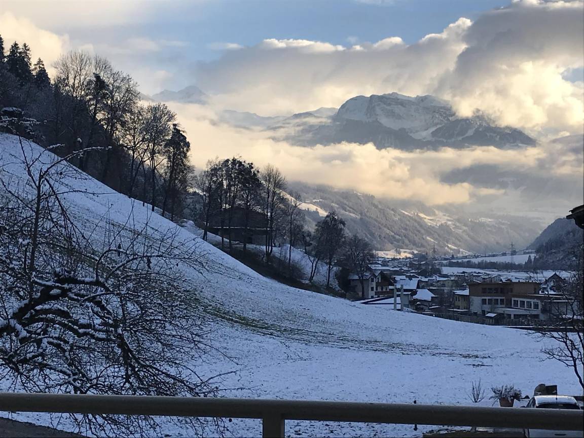 145 M² Ferienwohnung ∙ 4 Schlafzimmer ∙ 12 Gäste - Zillertal