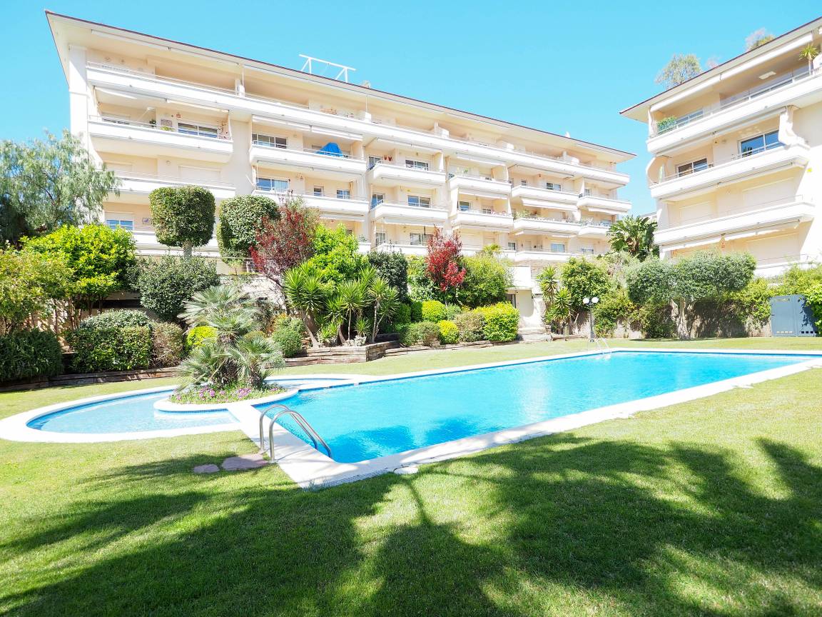 100 M² Lägenhet ∙ 2 Sovrum ∙ 4 Gäster - Sitges