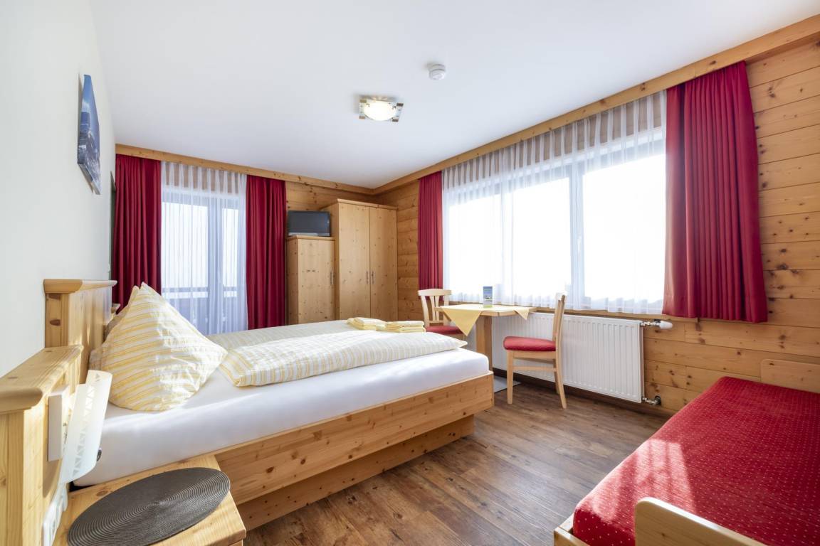 Hotel ∙ 1 Bedroom ∙ 2 Guests - Wagrain