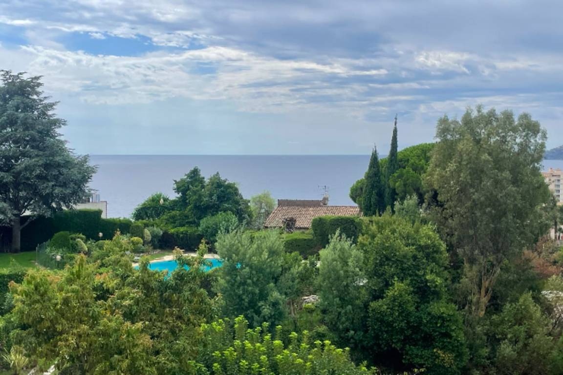 62 M² Appartement ∙ 2 Chambres ∙ 4 Personnes - ibis Cannes Plage La Bocca