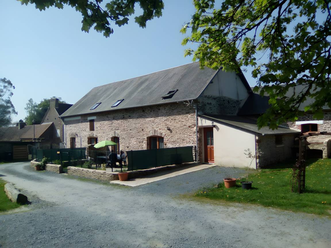 125 M² Maison De Vacances ∙ 5 Chambres ∙ 10 Personnes - Saint-Lô