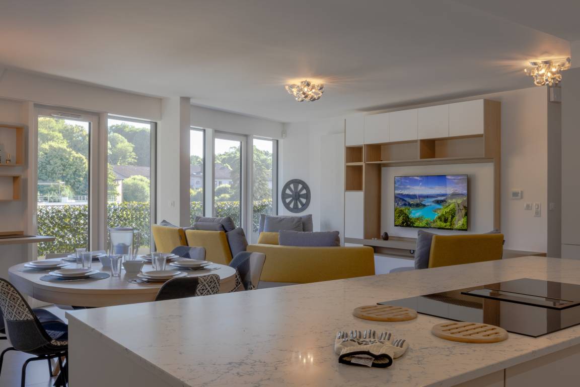 105 M² Huoneisto ∙ 3 Makuuhuonetta ∙ 6 Vierasta - Sévrier