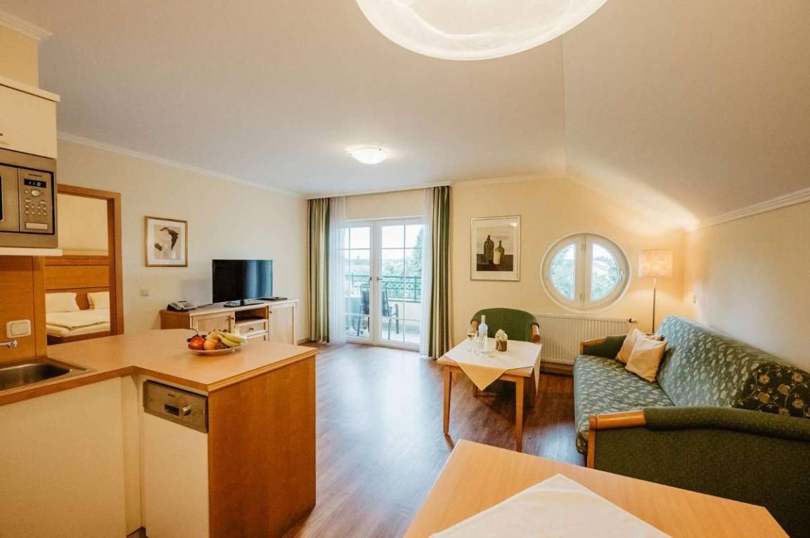 46 M² Ferienwohnung ∙ 1 Schlafzimmer ∙ 2 Gäste - Pocking