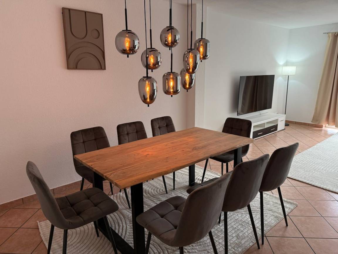 155 M² House ∙ 4 Bedrooms ∙ 10 Guests - Oestrich-Winkel