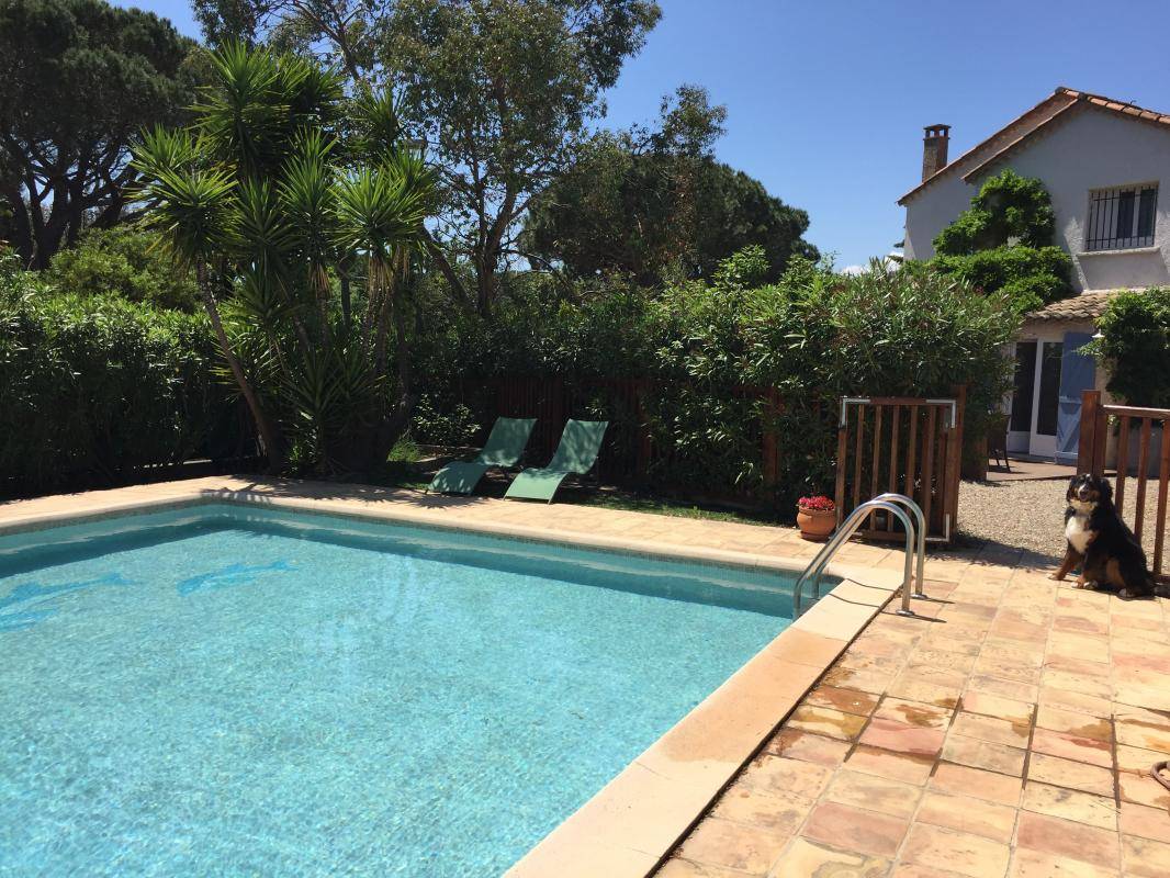 32 M² Mökki ∙ 1 Makuuhuone ∙ 2 Vierasta - Saint-Tropez