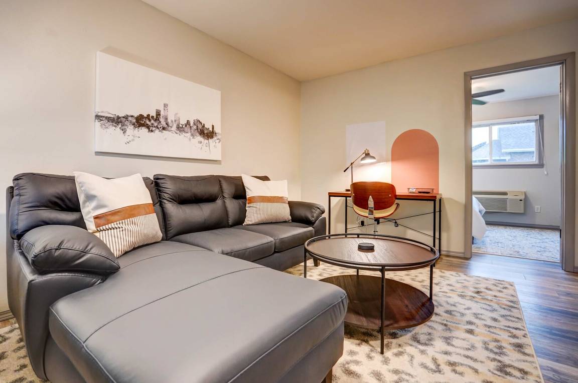 42 M² Apartment ∙ 1 Bedroom ∙ 2 Guests - Milwaukee