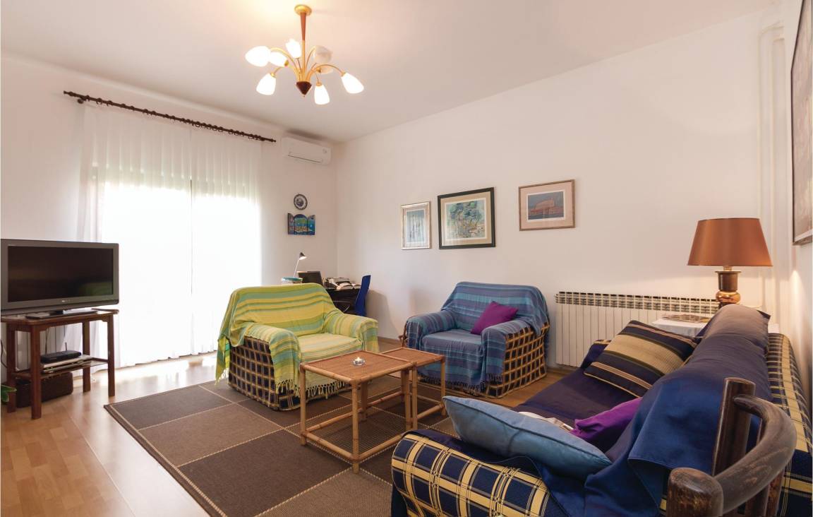 73 M² Apartment ∙ 2 Bedrooms ∙ 5 Guests - Rovinj