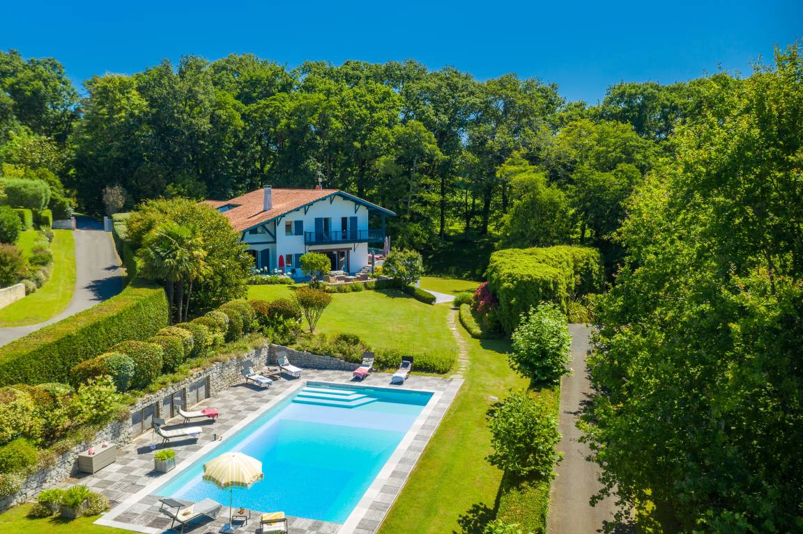 450 M² Villa ∙ 8 Chambres ∙ 15 Personnes - Biarritz