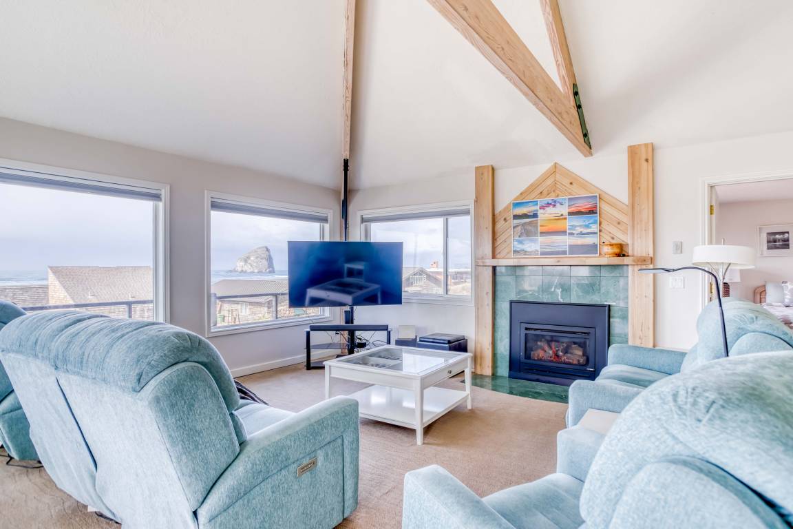 197 M² House ∙ 5 Bedrooms ∙ 10 Guests - Pacific City, OR